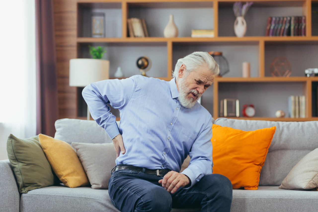 Complete Hip Pain Guide: Causes, Symptoms, Treatments